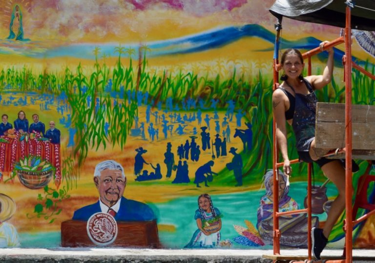Mural oaxaqueño documenta la lucha por defender el maíz nativo - El ...
